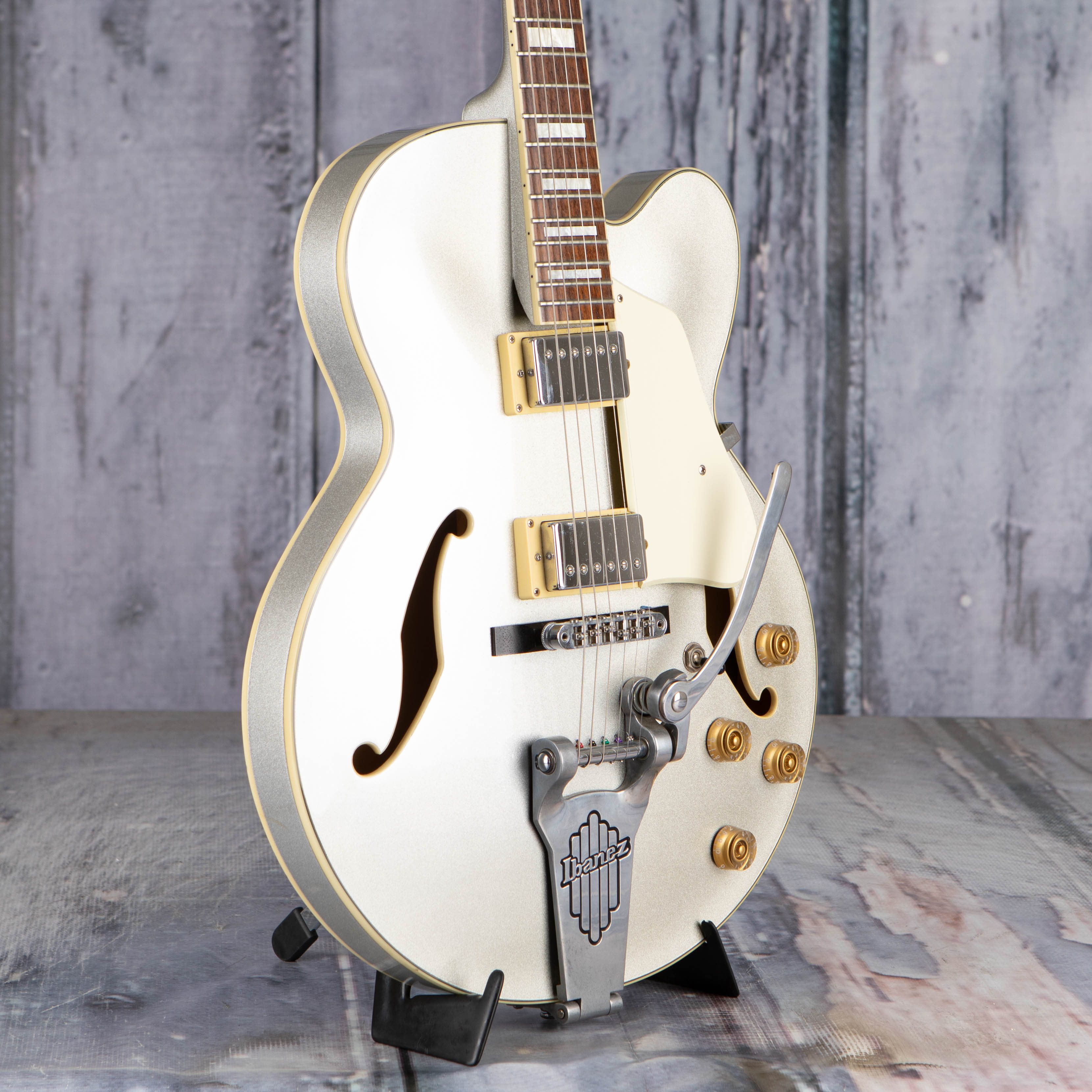 Used Guitars | For Sale | Replay Guitar Exchange